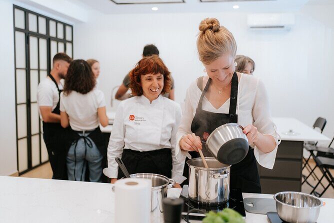 Semi Private Pizza Making Class with Wine and Suppli - Analyzing the Value and Price