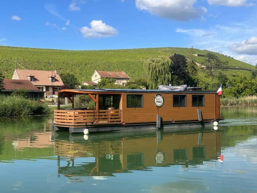 Semi Private Solar Boat Cruise in Champagne - FAQ