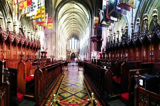 Semi-private tour max 8 pax of Dublin Old Library, Book of Kells - The Experience in Detail