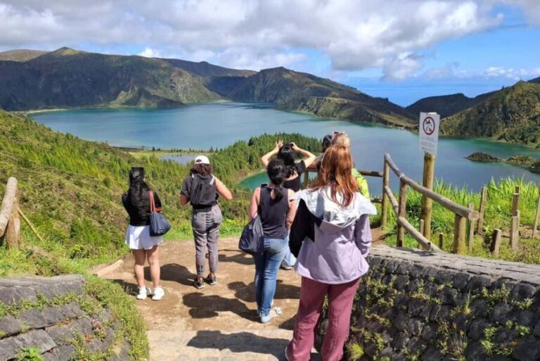Sete Cidades & Fire Lake: Full-Day Tour with Pineapple plant - Who Is This Tour Best For?