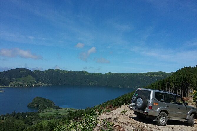 Sete Cidades Full-Day 4WD Tour from Ponta Delgada with Hiking - Who Should Book This Tour?
