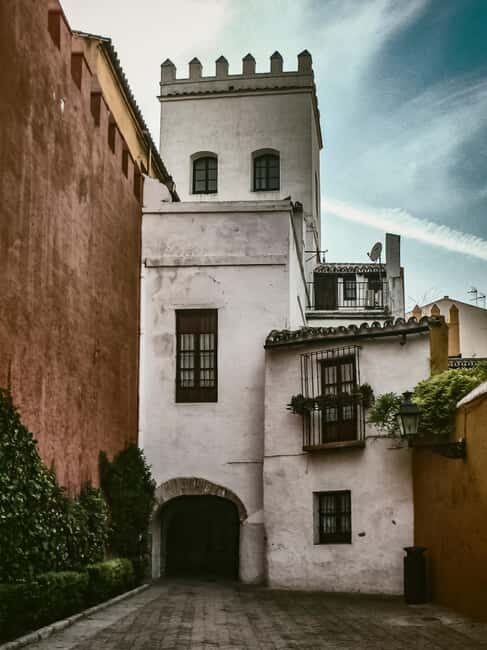 Sevilla Milenaria: legado de judíos, cristianos y musulmanes - Authentic Cultural Encounters and Hidden Gems