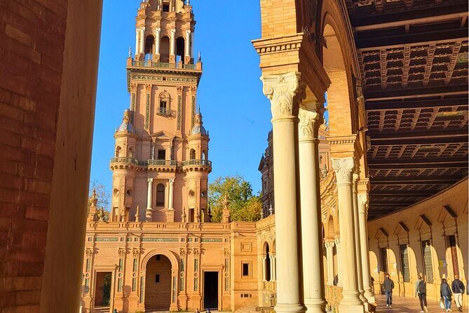 Seville Cathedral and La Giralda Entry Ticket with Audio Guide - The Experience at Seville Cathedral