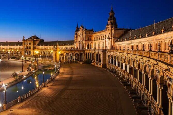 Seville, Cathedral, Giralda and Real Alcazar From Algarve - What Makes This Tour Stand Out?