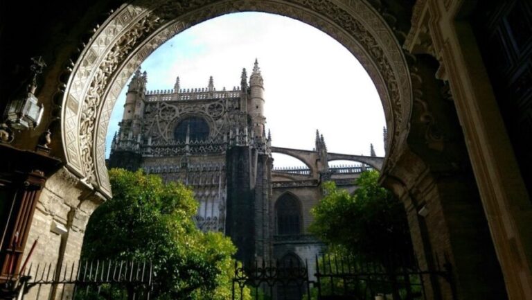 Seville: Cathedral & Giralda Fast-Track Guided Tour - Why This Tour Offers Great Value