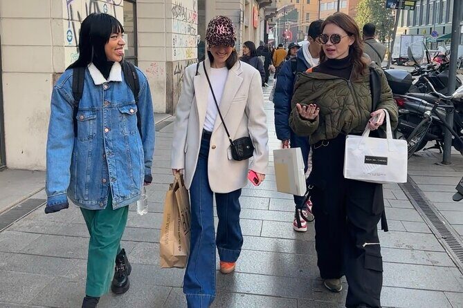 Shopping in Milan with a Fashion Stylist - Is This Tour Worth It?