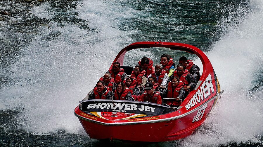 Riding the canyon on the Shotover Jet