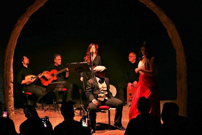 Show Songs Music and Neapolitan Dances with Tasting - Detailed Breakdown of the Itinerary