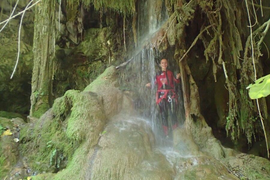 Sierra de las Nieves: Zarzalones Canyoning For Rappel Lovers - The Rappelling Experience