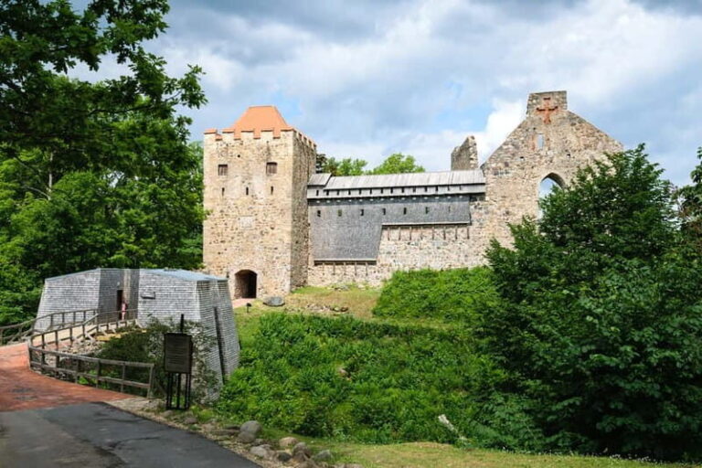 Sigulda Day Tour - Castle Ruins, Gtmaala Grotto, & More - The Itinerary in Detail
