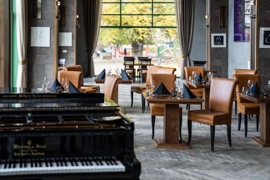 Sinatra Tribute. Concert & dinner. - Authentic Experiences and Reviewer Insights