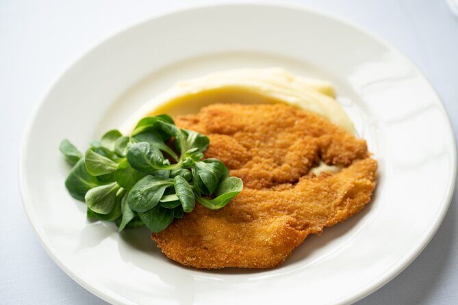 Sinatra Tribute Show and Dinner Experience in Manes - The Musical Experience