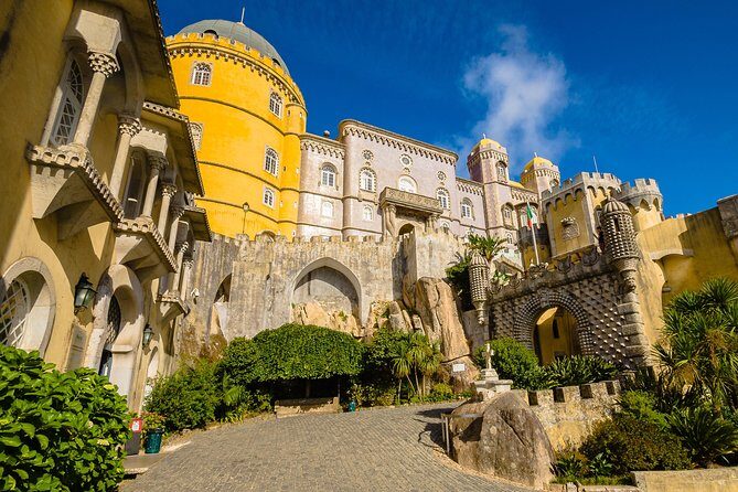 Sintra and Cascais Small Group Tour with Hotel Pick up & Ticket - FAQs