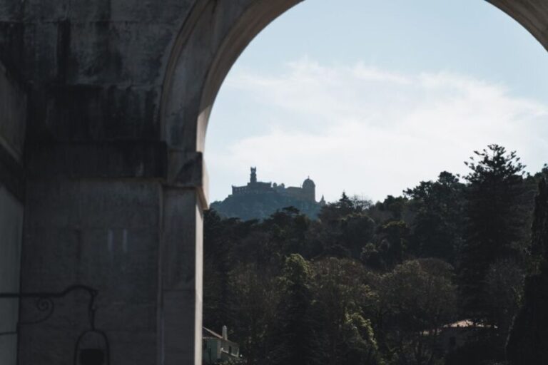 Sintra: Jeep Safari Tour with Visit to Pena Palace - Who Should Consider This Tour?