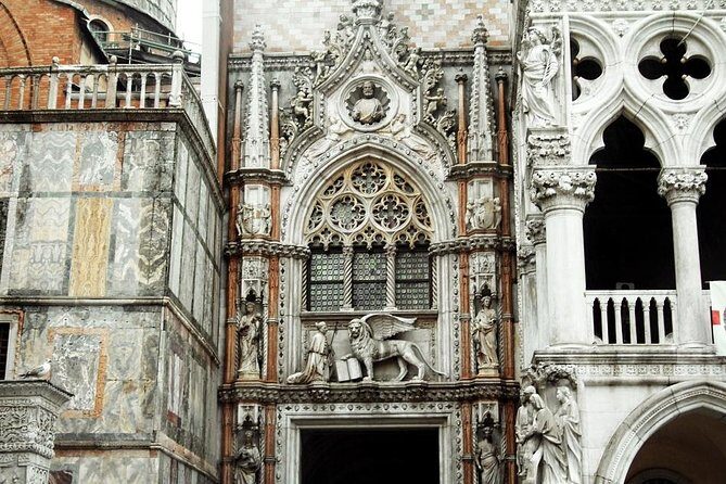 Skip the line Doge's Palace Guided Walking Tour in Venice - The Sum Up