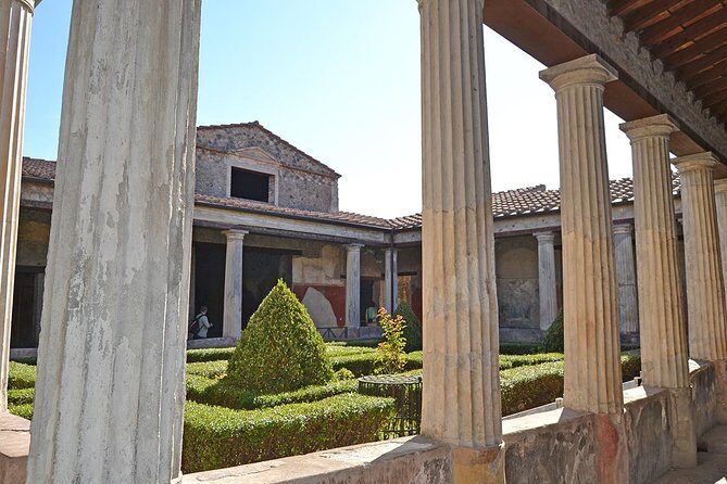 Skip-the-line Exclusive Private Full-Day Complete Ancient Pompeii Guided Tour - Practical Tips for Your Pompeii Tour