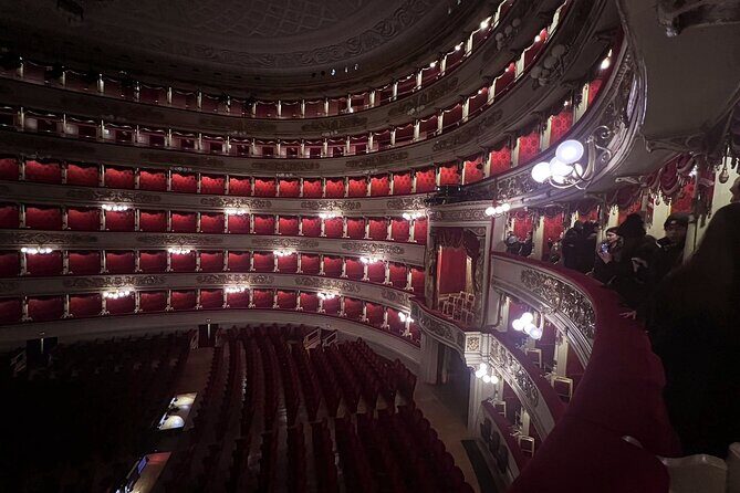 Skip the line La Scala Theatre Guided Tour Experience - Guides and Their Role