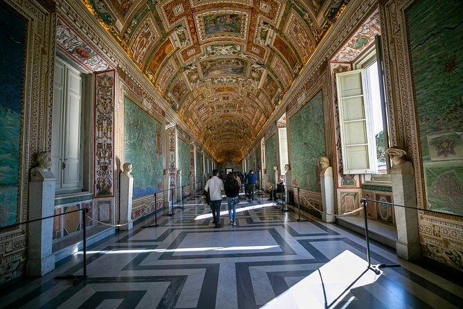 Skip-the-line Vatican and Sistine Chapel Private Guided Tour - The Reviewers’ Perspective