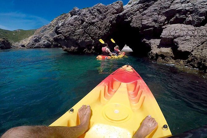 Small Group Kayak Tour along Sesimbra - Arrábida Natural Park - What Makes This Tour Stand Out?
