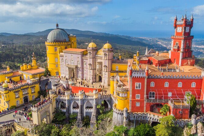 Small Group Pena Palace, Sintra, Regaleira and Cascais - Why This Tour Offers Great Value