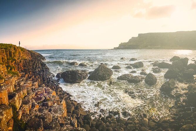 (Small Group) Shore Tour from Belfast: Giant's Causeway and Belfast Day Trip - An In-Depth Look at the Tour Experience