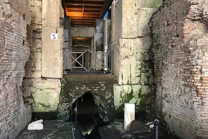 Small Group Tour of Colosseum With Dungeons - Why Choose This Tour?