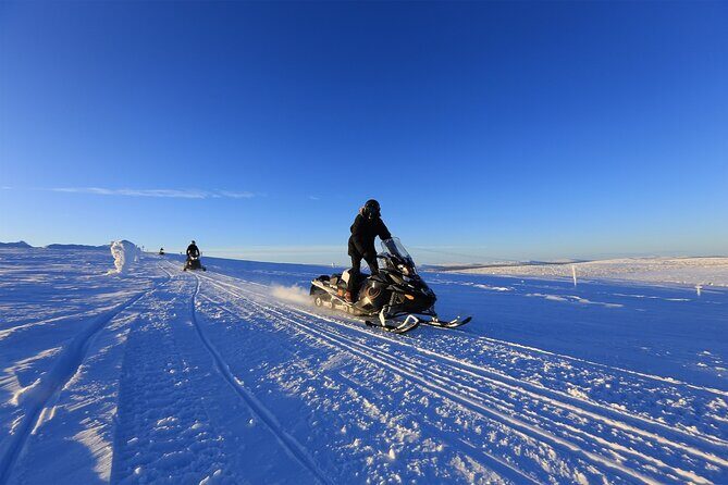 Snowmobiling Adventure in Levi - The Authenticity and Special Touches