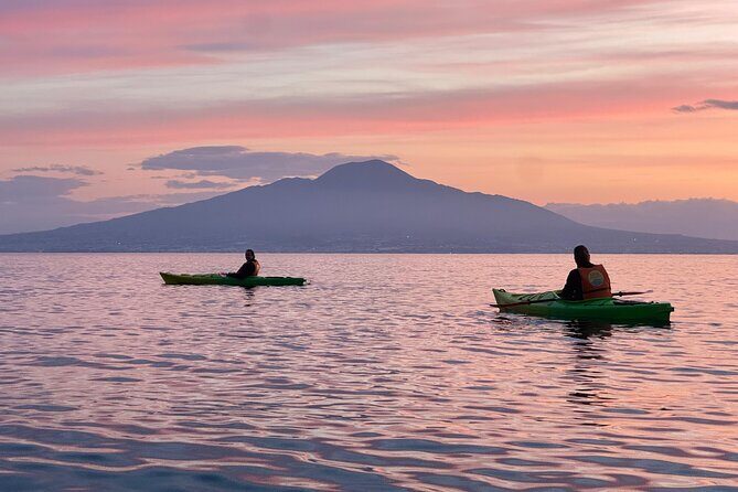 Sorrento Coastline Kayak Tour and Free 1h Stand Up Paddleboarding - Key Points