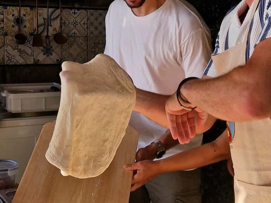 Sorrento: Pizza Class in a seaside Lemon Grove - The Experience in Detail