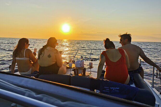 Sorrento Small Group Sunset Boat Experience - Itinerary Breakdown: Exploring the Coast