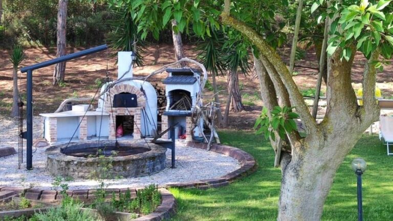 Sorso: pizza workshop in a villa with dinner - Authenticity, Value, and Who Will Love It