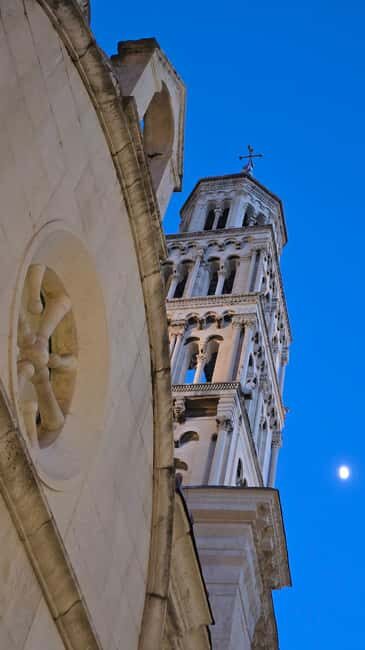 Split and Diocletian's Palace walking tour with a local guid - What to Expect on the Tour