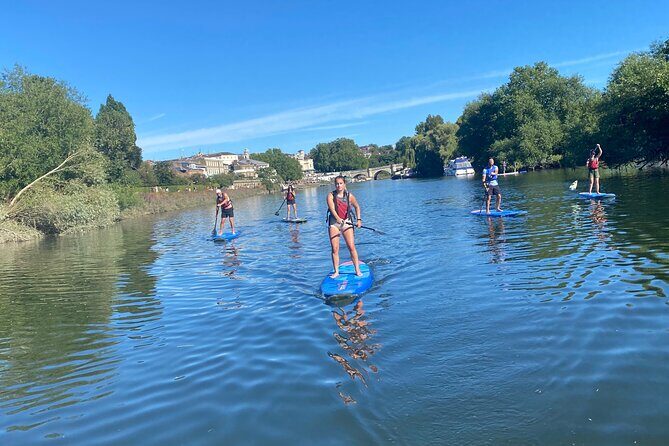 Stand up Paddleboarding on the beautiful Thames at Richmond - The Atmosphere and Experience