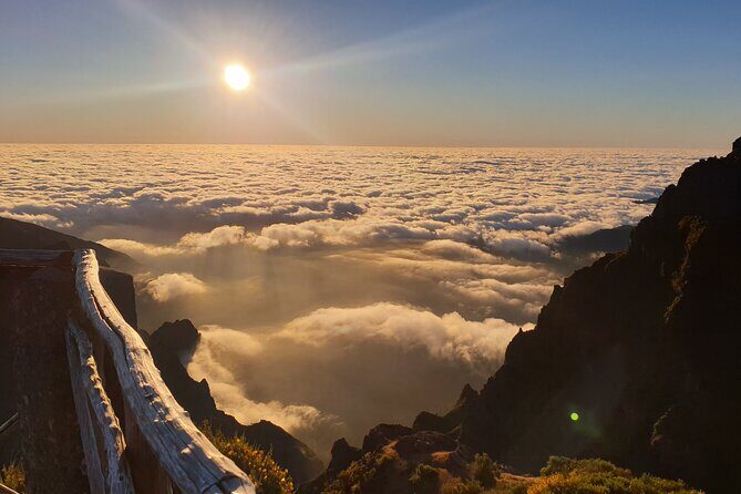 Sunrise in Areeiro Peak - Who Will Love This Tour?