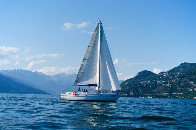 Sunset sailing on lake Como with Private Skipper - What to Expect: A Step-by-Step Breakdown