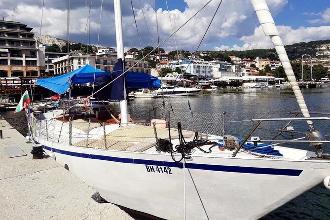 Superb Black Sea Yacht Picnic with Food & Drinks - The Itinerary in Detail