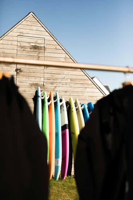 Surf lessons on the mythical site of La Torche - What to Expect from Your Surf Lesson