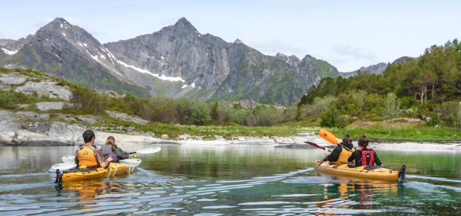 Svolvaer: Sea Kayaking Experience - What the 4-Hour Experience Looks Like