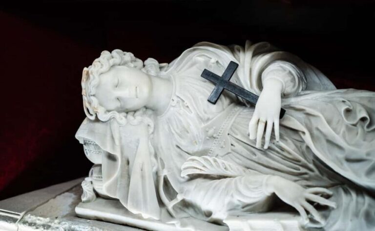 Syracuse: Entry ticket and guided tour of the Catacombs of Saint Lucia - Why You Should Consider This Tour