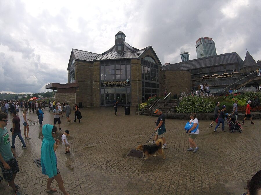 Table Rock Welcome Centre Niagara Falls Ontario entrance and plaza