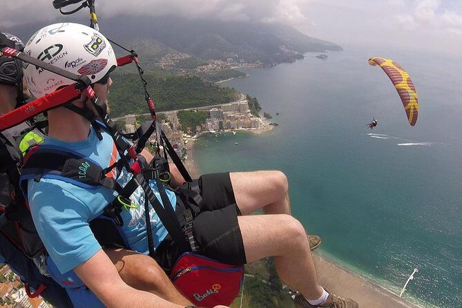 Tandem paragliding in Budva /All-inclusive - FAQs