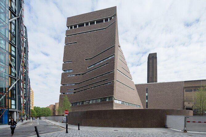 Tate Modern Theatre Picasso Exhibition - Who Should Consider This Tour