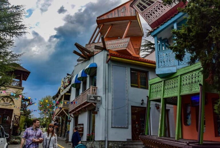 Tbilisi: 50+ Hidden Gems Guided Tour - Who Will Love This Tour?