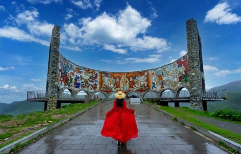 Tbilisi: Day Trip to Kazbegi, Gudauri, Gergeti with Guide - Practical Details and What You Get