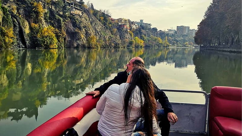 Tbilisi: River Sightseeing Boat Ride with Welcome Drink - Exploring the Tbilisi River Sightseeing Boat Tour