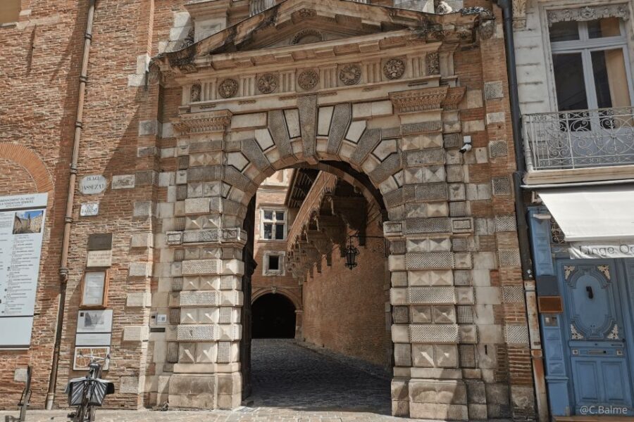 The Belle Paule's Tale of Renaissance Toulouse - Value and Practical Details