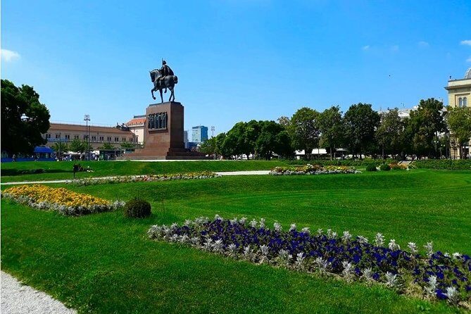 The Best of Zagreb Private Walking Tour - Deep Dive into the Itinerary