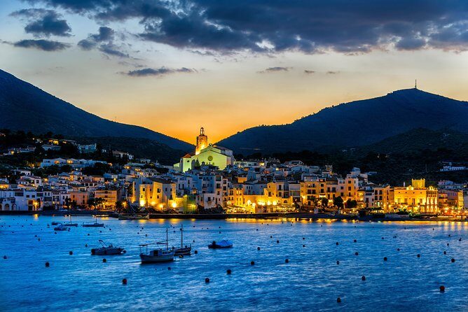 The Dalí Triangle & Cadaqués Day Trip from Girona - Practical Considerations and Tips