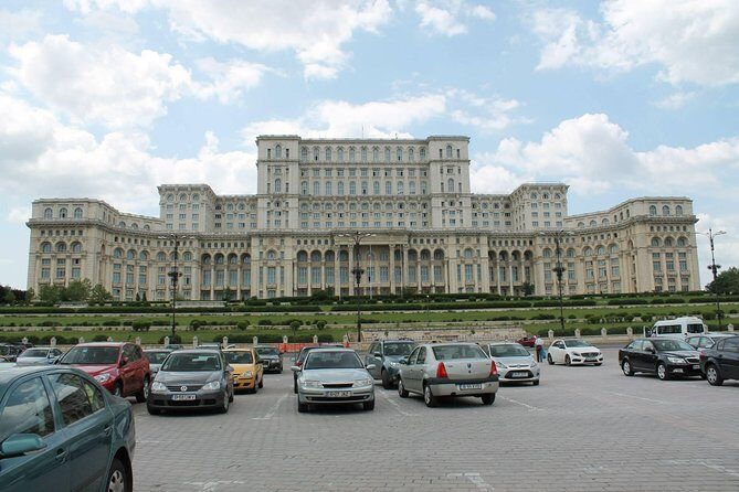 The Fixers walking tour of the Old Town in Bucharest - In-Depth Review of the Tour Experience