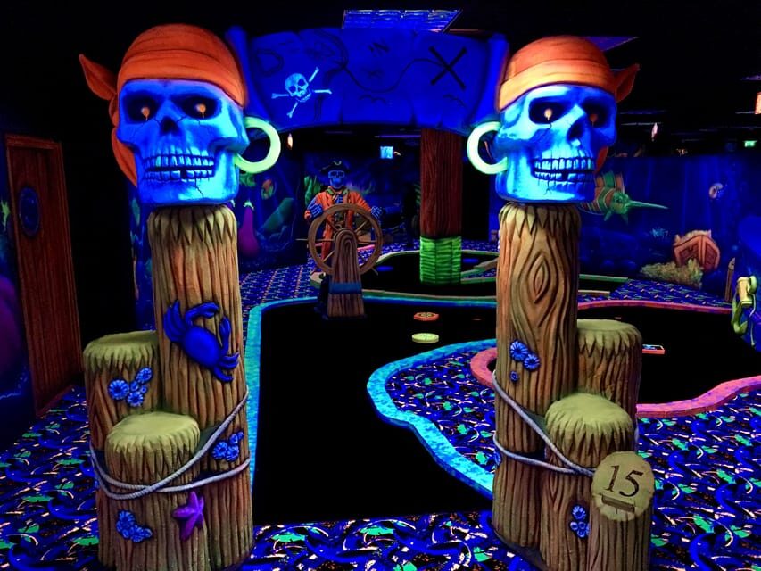The Hague: Glowgolf Glow in the Dark Indoor Minigolf - Who Would Love This Experience?
